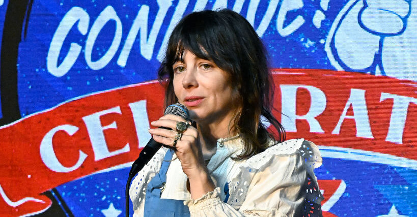 Comedian Natasha Leggero Praised After Removing Her Top During Recent ...