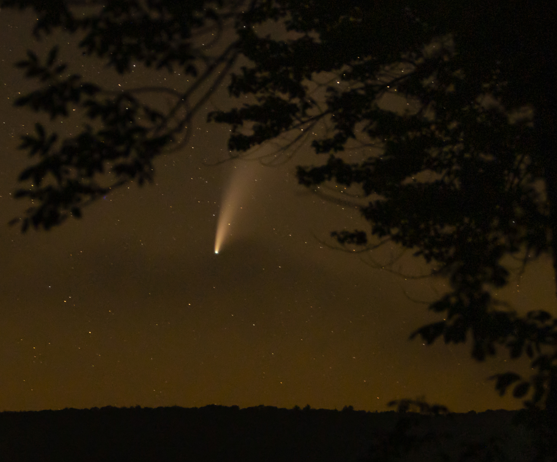 'Devil Comet' The Size Of Mount Everest That's Only Seen Every 70 Years ...