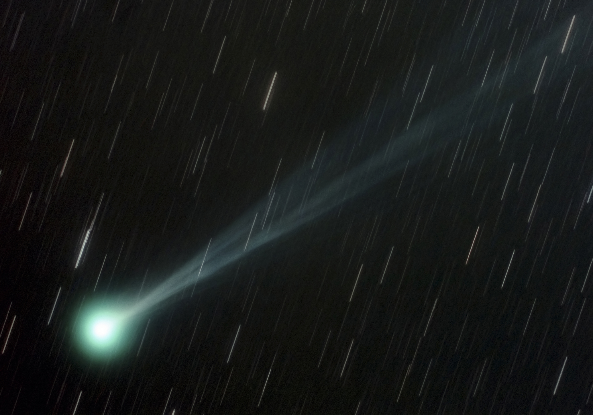 'Devil Comet' The Size Of Mount Everest That's Only Seen Every 70 Years ...